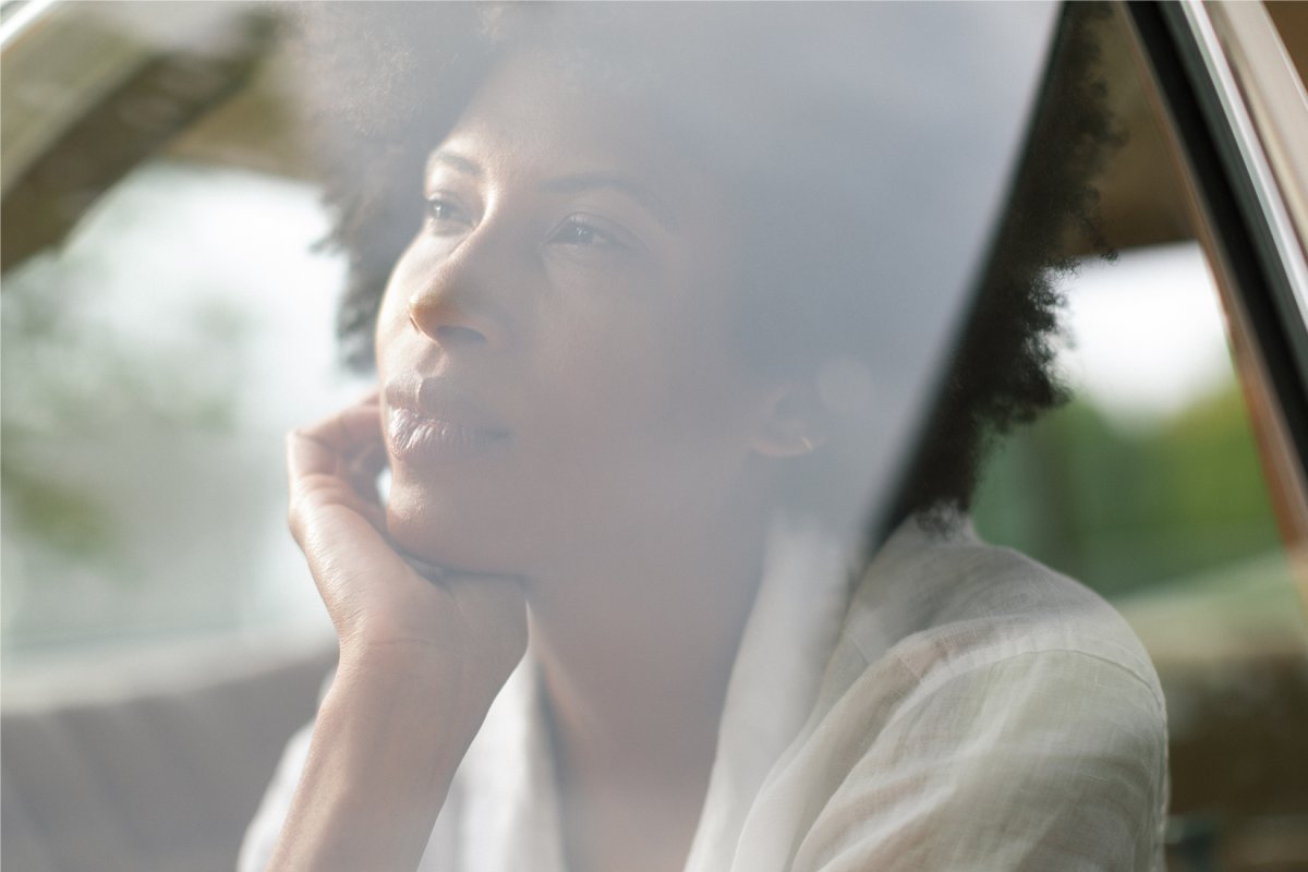 How To Stop Crying: 6 Concrete Methods From Therapists