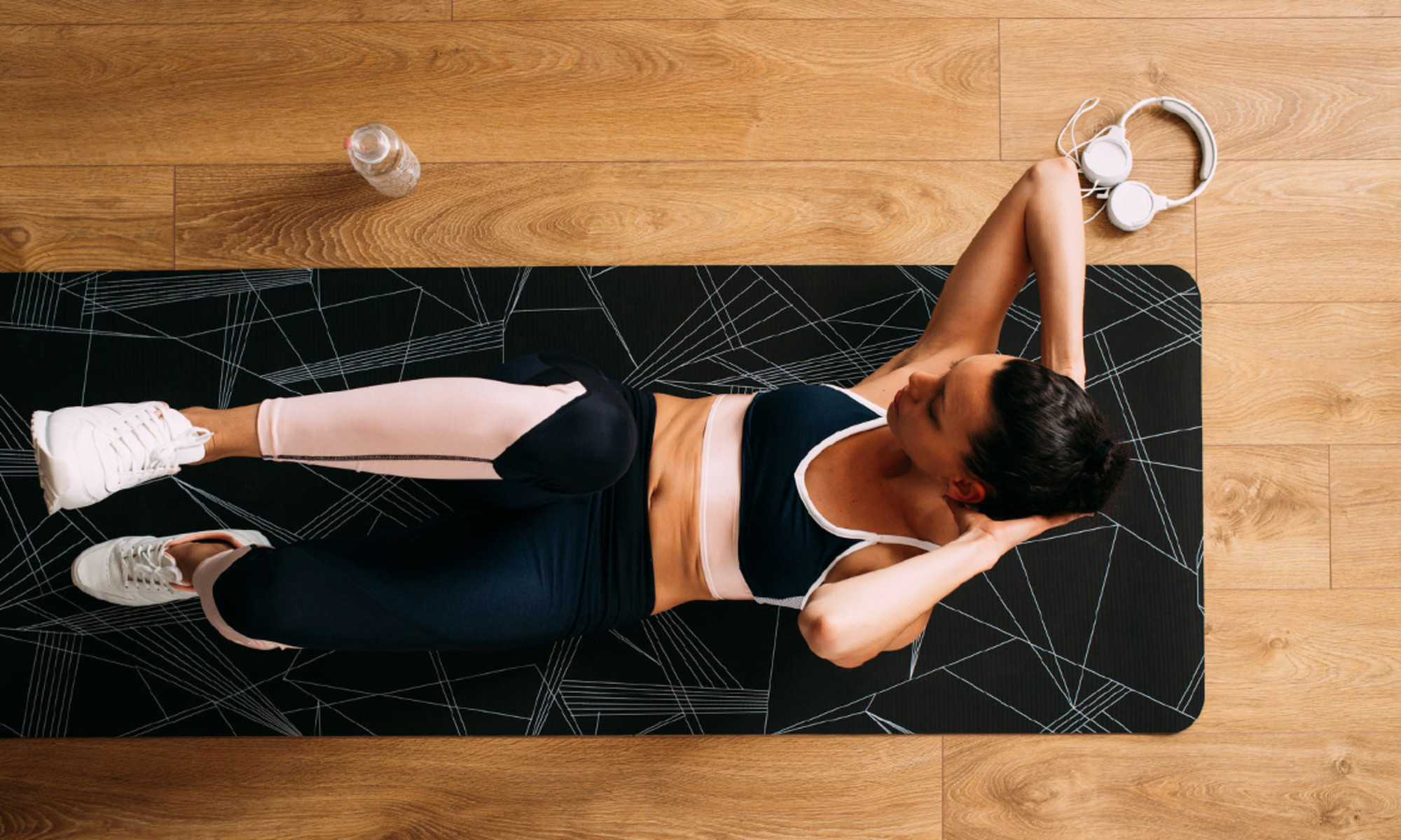 How To Do Crunches Correctly To Strengthen Your Abdominals