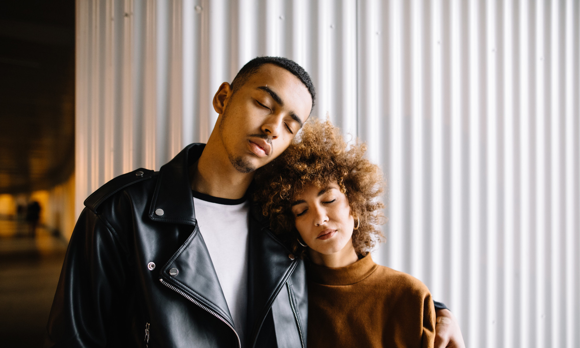 Guide To Synastry: What To Know About Relationship Astrology