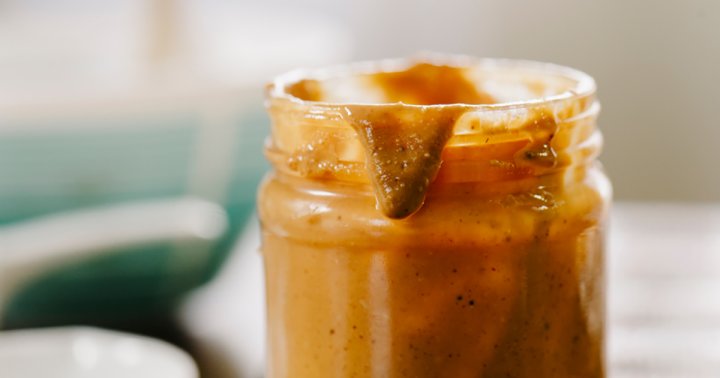 The 10 Healthiest Nut Butters, According To Nutrition Experts