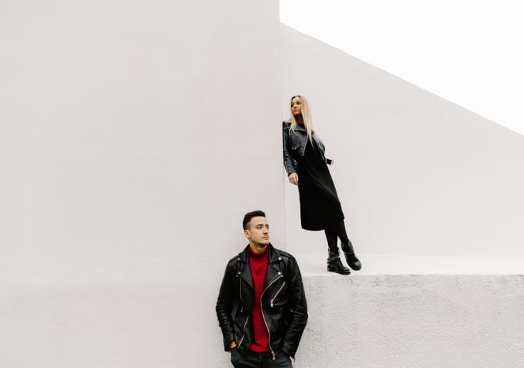 13 Signs Of A Controlling Person + How To Deal