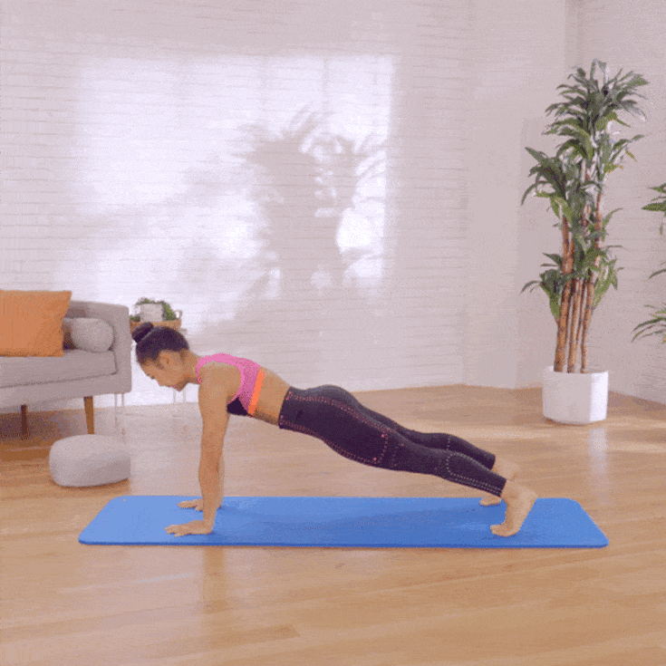 How To Do Shoulder Taps: Form Tips, Benefits & Variations