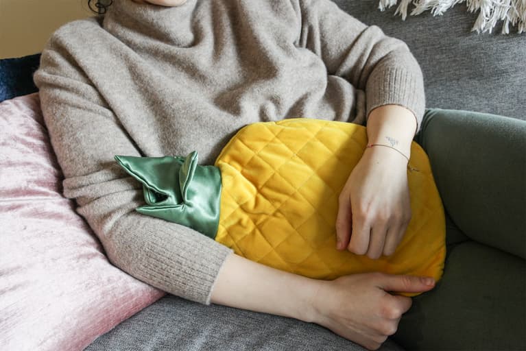 How To Do The Figure-4 Stretch: Form, Benefits & Modifications