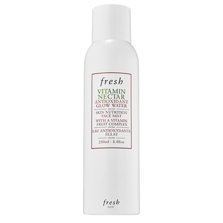 The 12 Best Clean Setting Sprays 2022 + How To Use Them